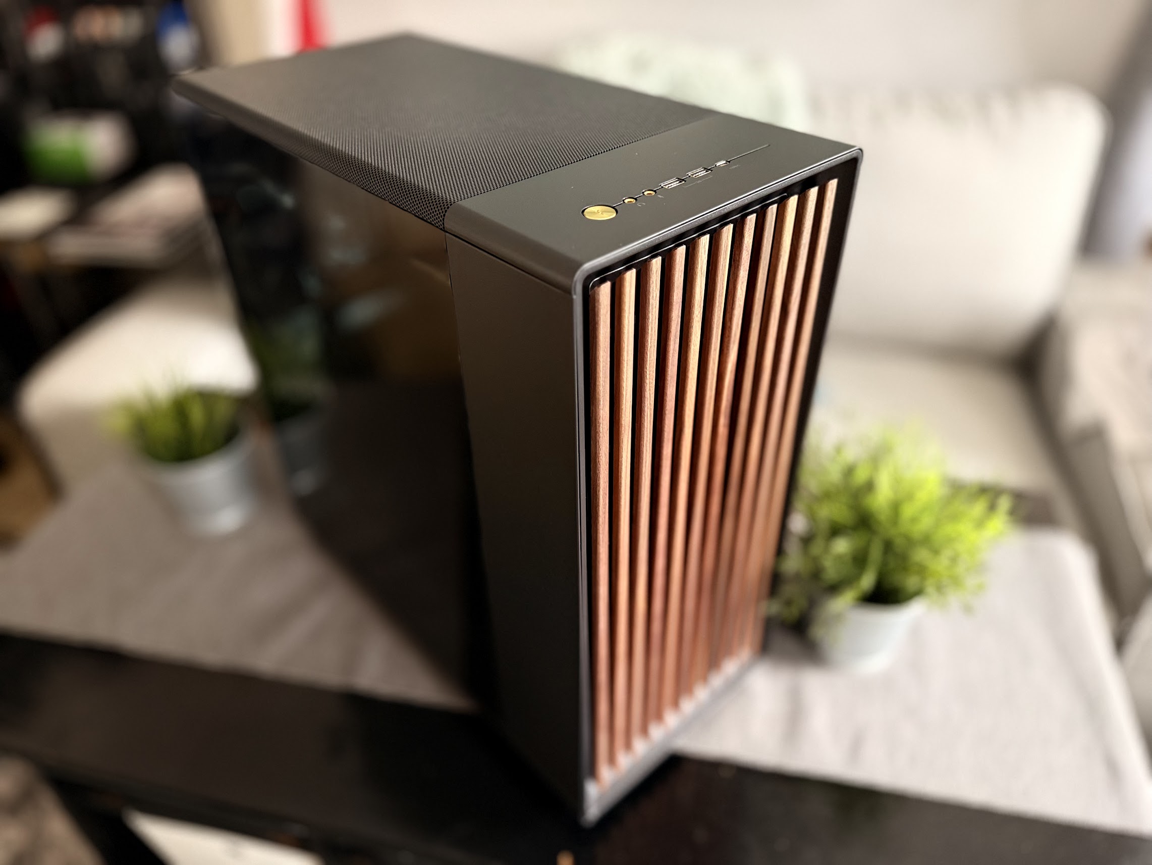 I Can Build My Own PC, Here’s Why I STILL CHOOSE Maingear - Crafting Worlds