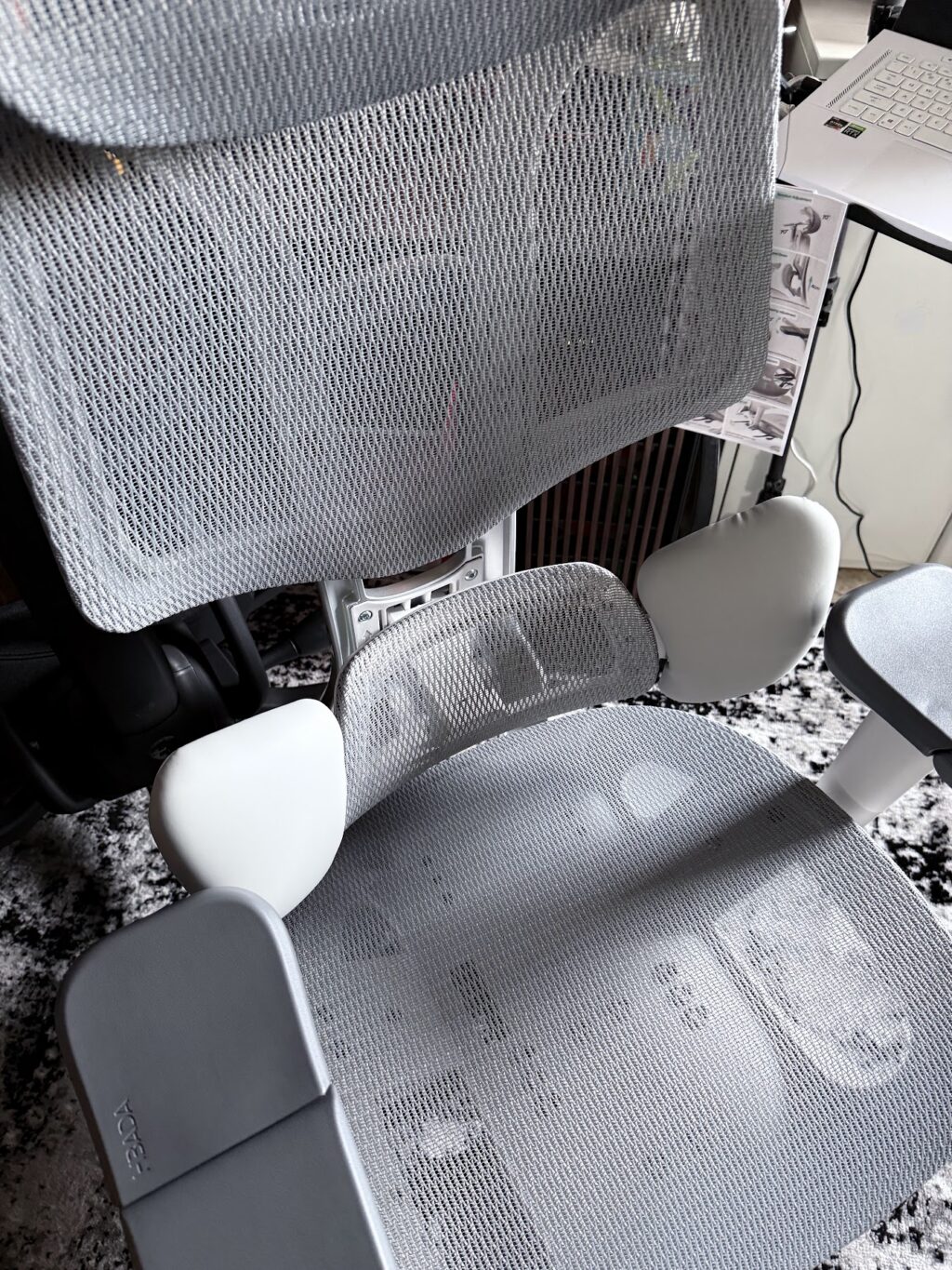 HBADA E3 Ergonomic Office Chair Review: A Piece of Junk - Crafting Worlds